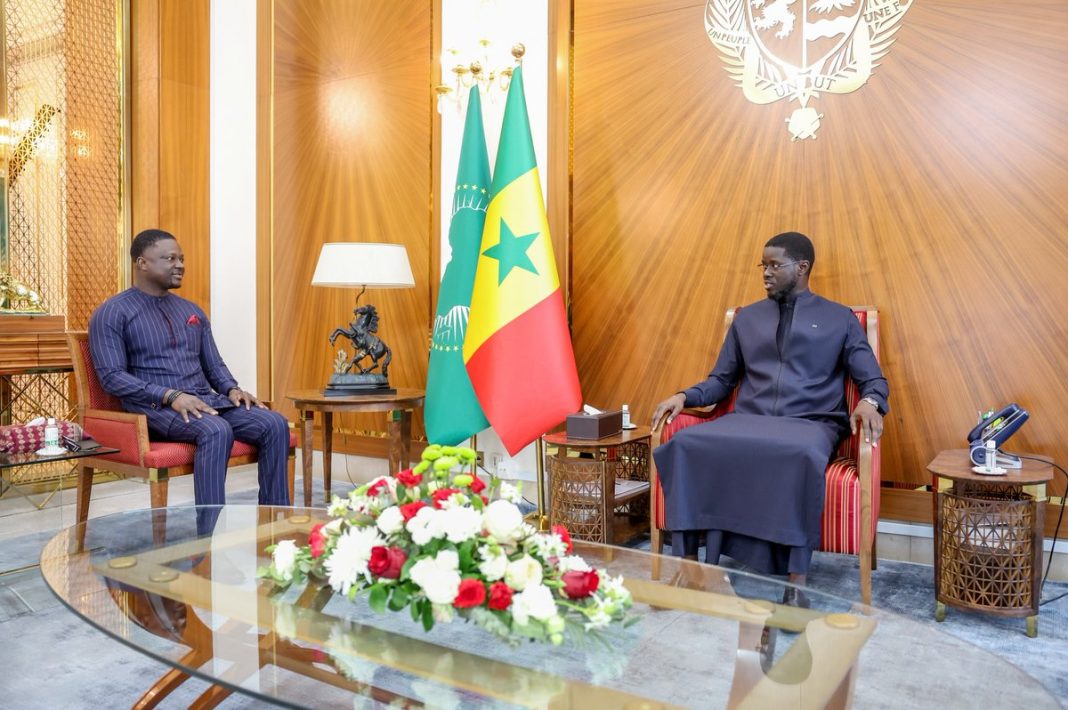 Palais : Thione Niang reçu par le Président de la République | Actunet.net